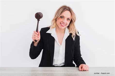 Mengenal Biaya Biaya Notaris Dalam Kepengurusan Jual Beli Rumah