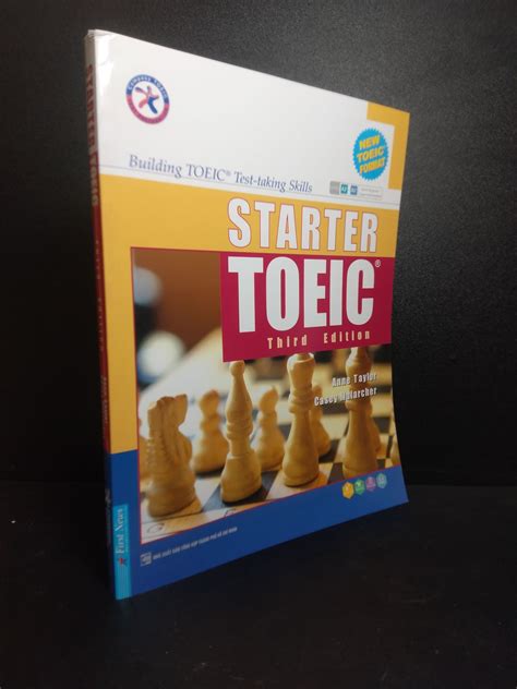 Starter toeic third edition 2022 mới 80% bẩn nhẹ bể góc nhẹ, kèm QR ...