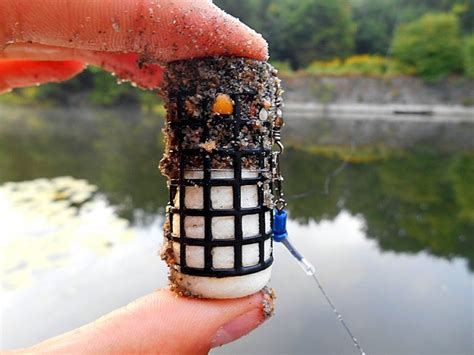 ПЛАВАЮЩАЯ ФИДЕРНАЯ КОРМУШКА