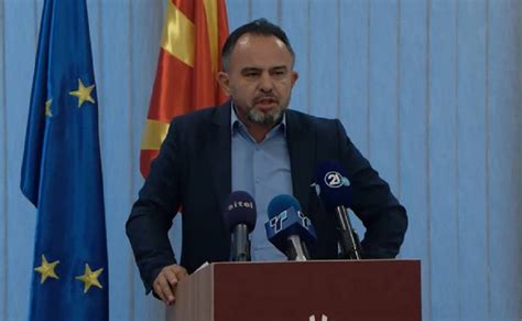 Изјавите дека вршам притисок врз колегите судии ги ценам како клевета на мојата работа вели