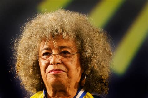 Angela Davis Biografia Militância Ideias Obras Brasil Escola