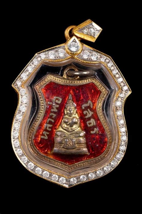 เหรียญอาร์มหลวงพ่อโสธร เนื้อเงินกะไหล่ทองลงยาแดง ปี2509 พร้อมเลี่ยมทอง สวยเดิม Wutdychonburi