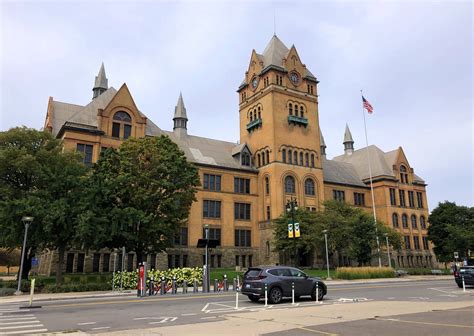 Download Wayne State University Old Main Sky Backdrop Wallpaper