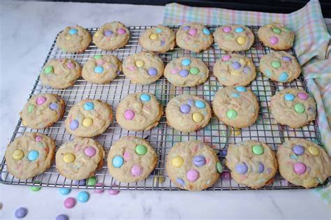 Funfetti Easter Cookies