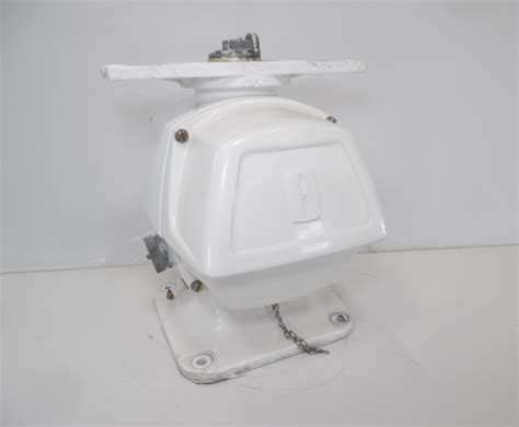 Furuno Far 2117bb 12kw Radar Pedestal Rsb 0096 W Rtr 078 Tested Max Marine Electronics