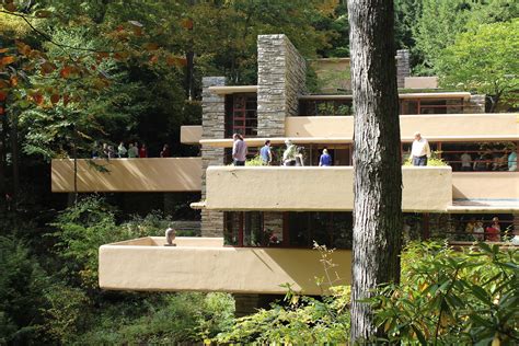 Fallingwater House Frank Lloyd Wright