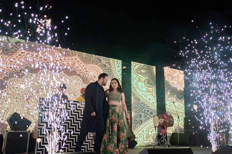 vijjiisha seth and shubham puri radisson blu resort dharamshala weddingsutra