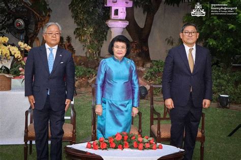 Msjtv News លោក សុខ ចិន្តាសោភា ឧបនាយករដ្ឋមន្ត្រី និងជារដ្ឋមន្ត្រីការបរទេស