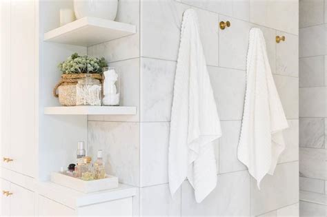 Staggered Tiles Design Ideas