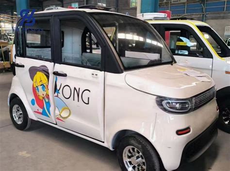 Color Custom 4 Wheels New Energy Small Ev Electric Cars With 4 Doors