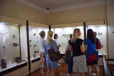 Ajaramuseums Ge ლიეტუვისა და ესტონეთის მსხვილი ტურისტული კომპანიების წარმომადგენლები ბათუმის