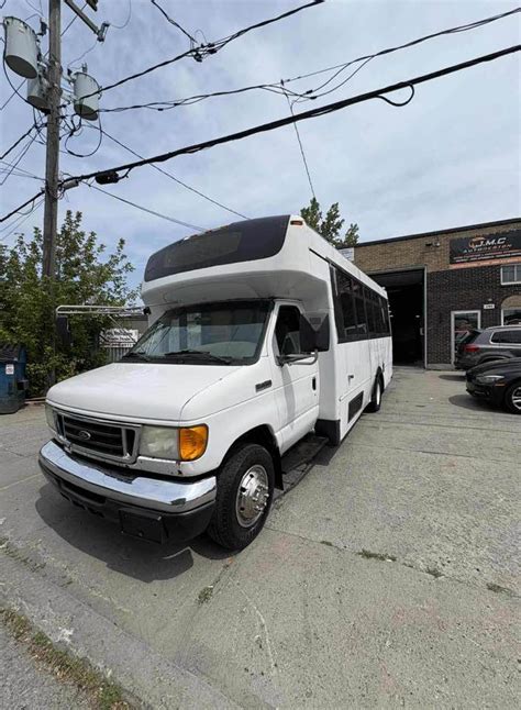 2006 Ford E450 Diesel Van Fonctionel Dois Partir Rapidement