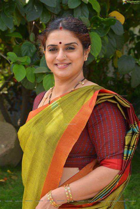 Pavithra Wallpapers Top Free Pavithra Backgrounds Wallpaperaccess