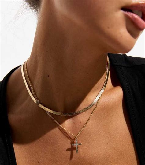 Gold Layered Cross Pendant Necklace New Look
