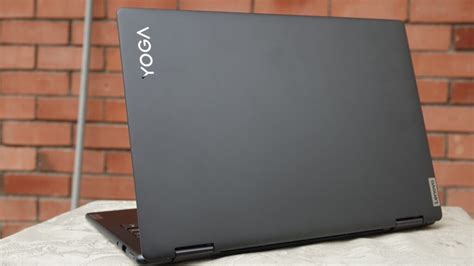 Lenovo Yoga 7i Review One Of The Best 2 In 1 Laptops This Year TechNave