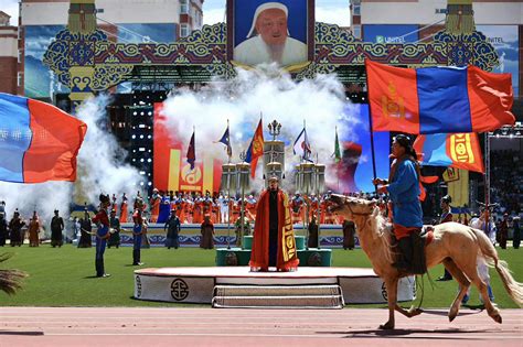 Монгол Улсын Ерөнхийлөгч У Хүрэлсүх Үндэсний их баяр наадмыг нээж үг хэллээ