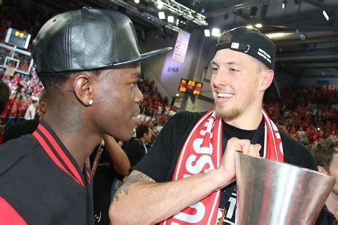 Supercup In Hamburg Nba Profis Schröder Und Theis Steigen In Em