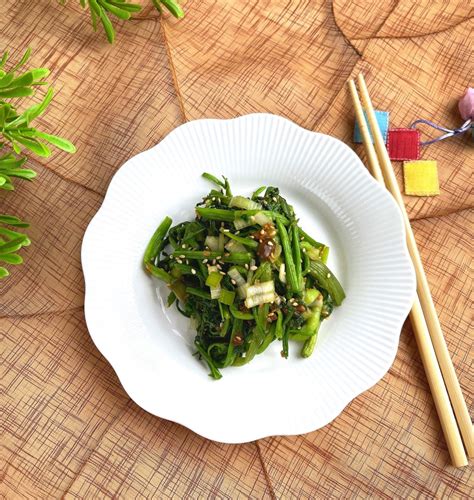 아삭한 미나리무침 만드는법 피로회복과 두통에 좋은 미나리 효능