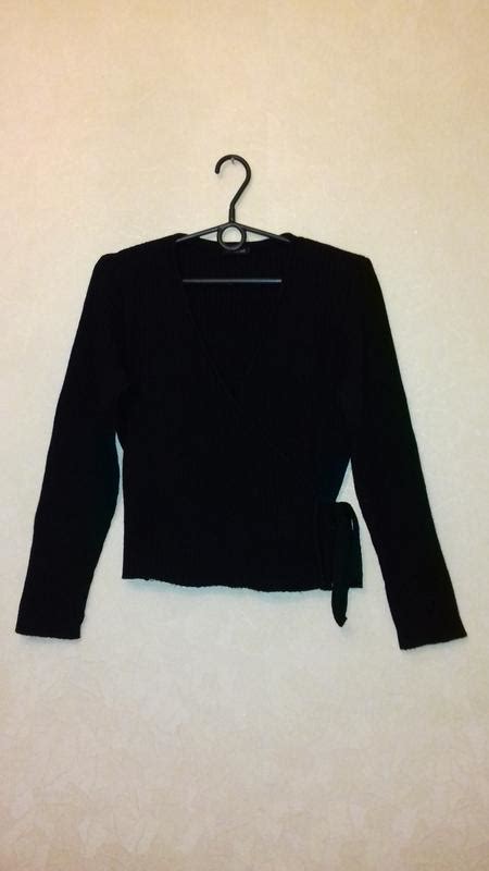 Чёрная кофта на запах в рубчик пуловер — ціна 280 грн у каталозі Кардигани Купити жіночі речі за