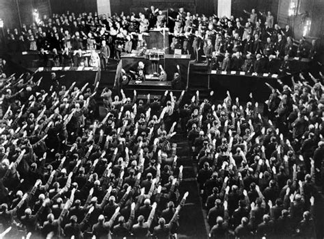 Tourists Arrested After Performing Heil Hitler Salutes Outside German