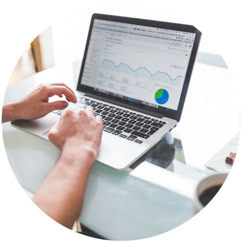 Adaptive Analytics Adaptive Applications