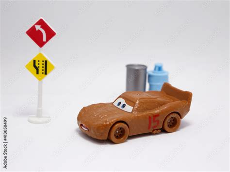 Car Covered In Mud Lightning Mcqueen Muddy From The Race Inthe Movie Cars 3 Toy Car For