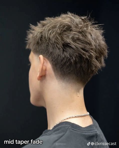 Glatte Haare Und So Eine Frisur Jungs Männer Aussehen