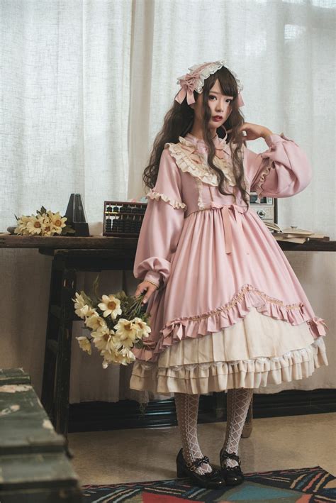 Pin on Classic Lolita Fashion