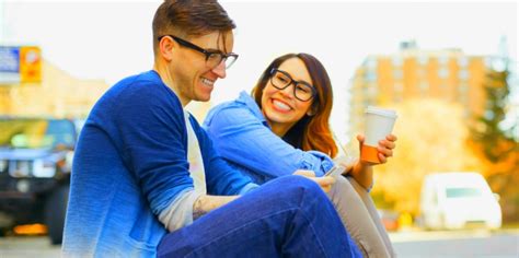 10 Best Dating Sites And Apps For People Over 40 2020 Yourtango