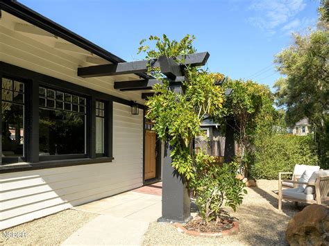 1721 Olive St Santa Barbara Ca 93101 Mls 24001817 Zillow