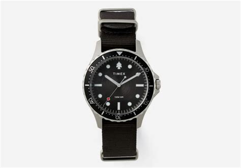 Timex And Huckberry Unveil Retro Inspired Dive Watch Maxim