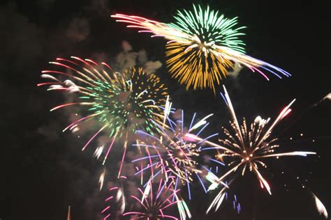 무료 이미지 불꽃 하늘 환대 한밤중 어둠 강청색 행사 휴양 새해 전날 디 왈리 축하 제전 신년의 날