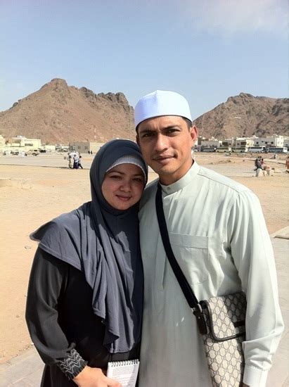 Gambar Adi Putra Dan Isteri Adi Putra Bercerai Luqman Hakim