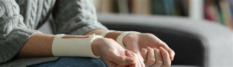 What Is Self Harming How To Help Someone And Long Term Effects