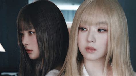 Red Velvet Irene Seulgi Tilt Wallpaper 4k Hd