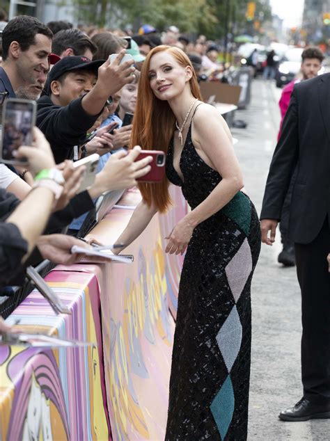 Jessica Chastain Arrives At Memory Premiere At 2023 Tiff In Toronto 09