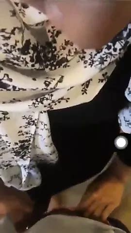 Tudung Putih Layan Blowjob Free Tudung Blowjob Porn Video Xhamster