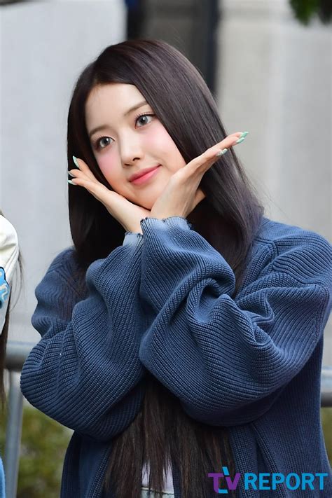 [t포토] 엔믹스 지우 꽃보다 지우