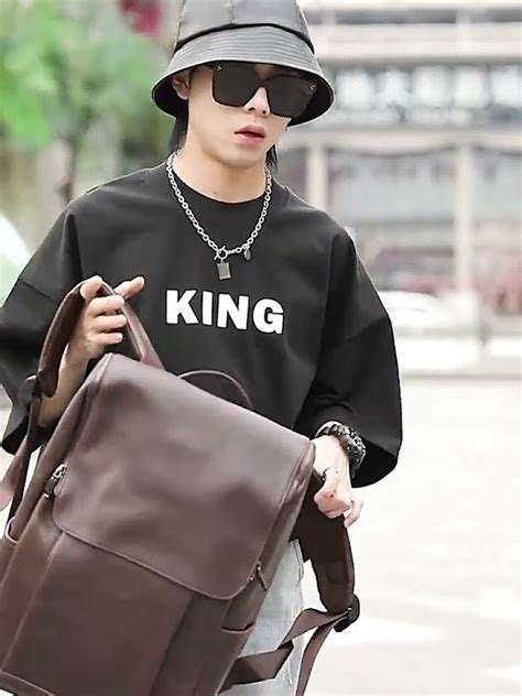 남성 가죽 노트북 백팩 Youtube