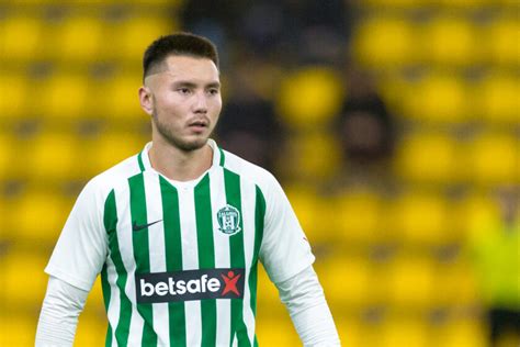 „Žalgiris Išsiskyrė Su Vilčių Nepateisinusiu Kazachu O Sportas