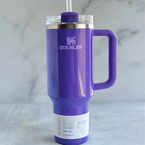 Stanley Dahlia Shimmer The Quencher H20 Flowstate Tumbler 40 Oz In