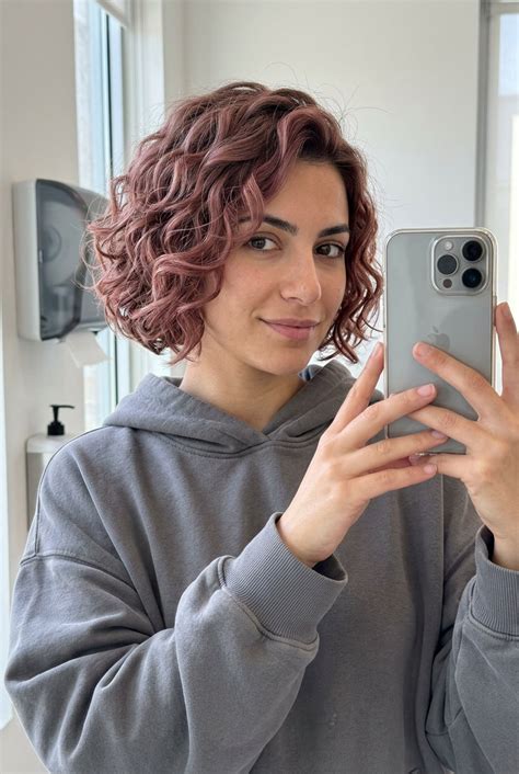 Soft Summer Italian Bob Haircut 2026 23 Chic Styles