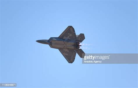 Usaf Lockheed Martin F 22 Raptor Photos And Premium High Res Pictures