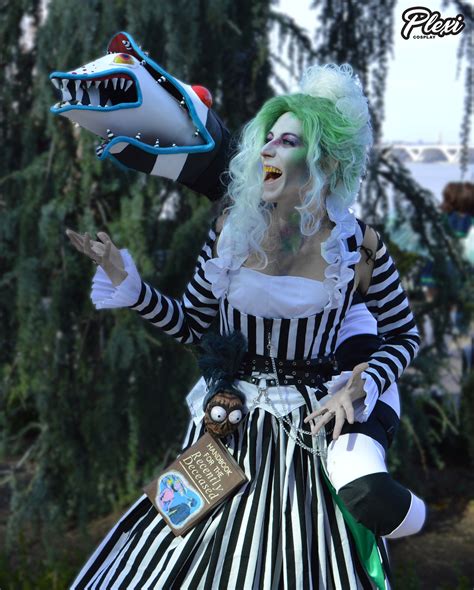 Beetlejuice Cosplay
