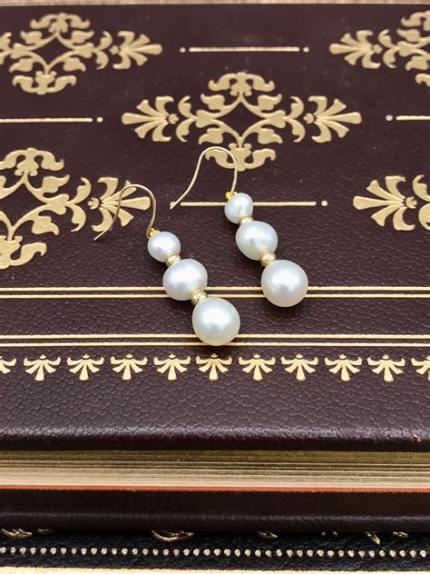 14k Gold Detailed Freshwater Pearl Tiered Earrings Wake Robbin