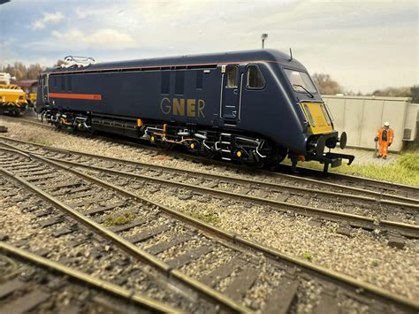 Br Class 89 89001 Gner Gold Lettering Accurascale