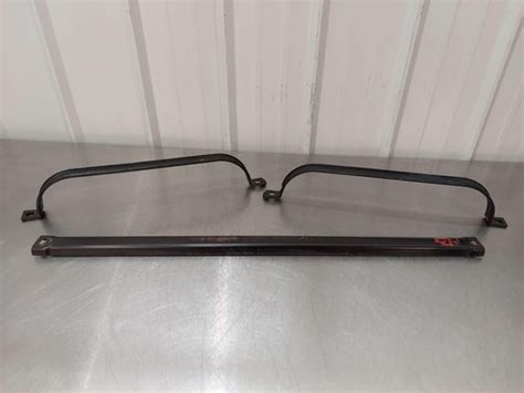 2005 Bentley Continental Gt Left And Right Fuel Tank Straps W Cross