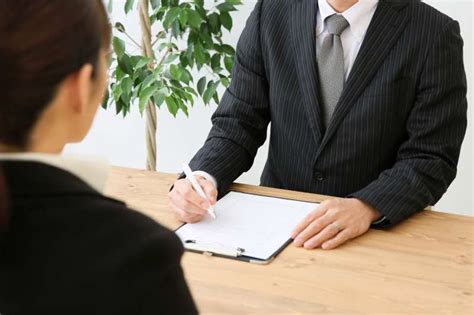 面試被問「最快上班日」，該怎麼回答最保險？專家揭正確答案，隨時報到其實超ng 風傳媒