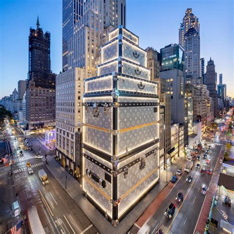 Louis Vuitton Flagship Construction Disguised As Stack Of Luggage Trunks