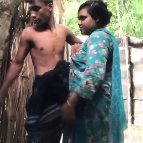 Desi Bangali Couple Outdoor Sex In Full Mood Desi Bangali Couple Outdoor Sex In Full Mood